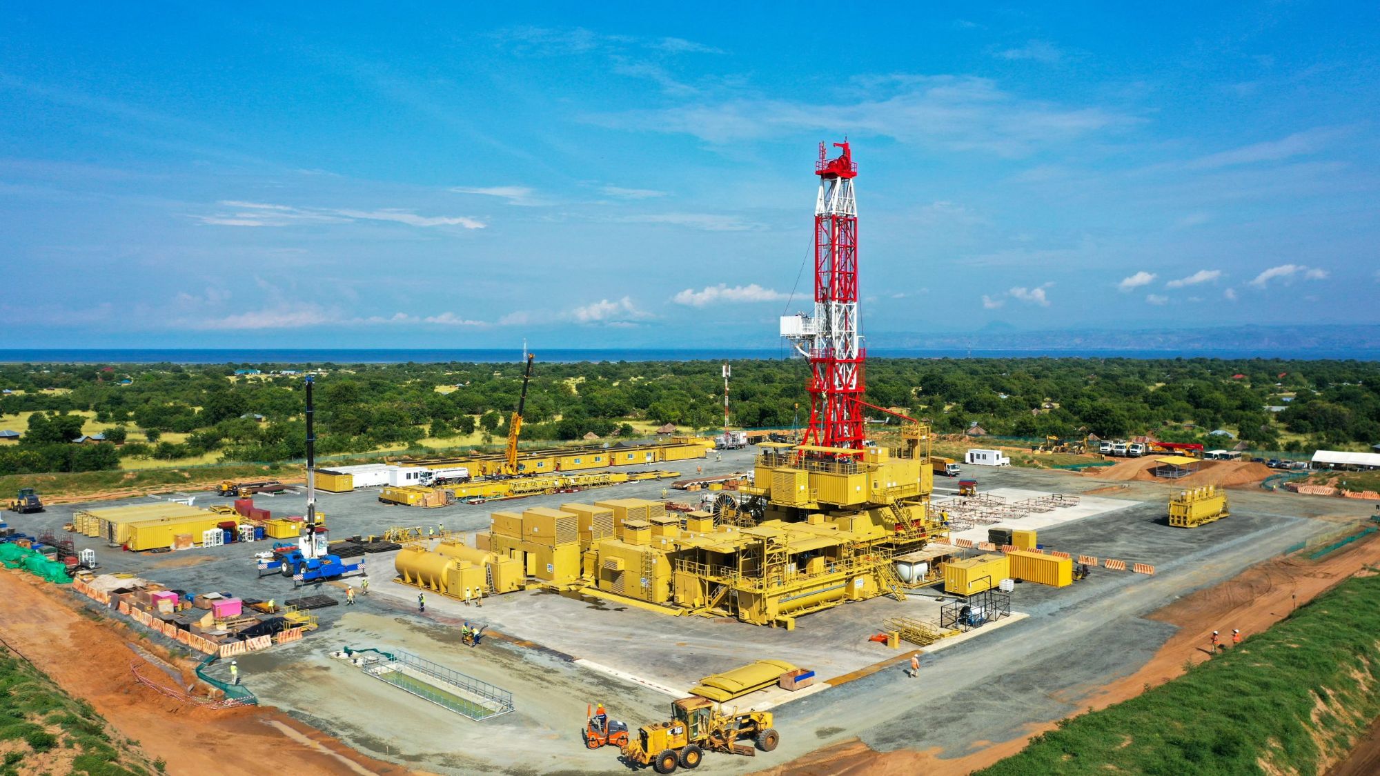 Uganda Nears First Oil Production as CNOOC Completes 15 Wells at ...
