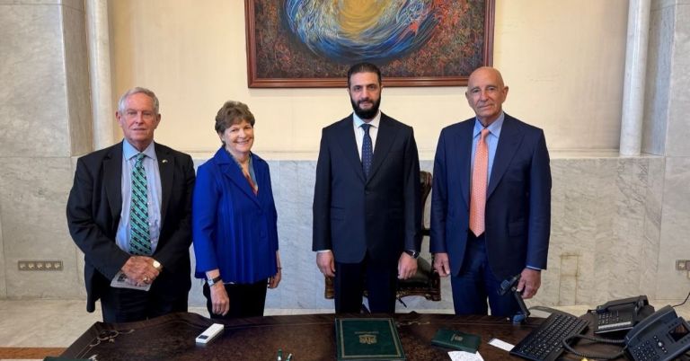 Syria’s President al-Sharaa to Meet SDF Leader Abdi Following Ceasefire ...